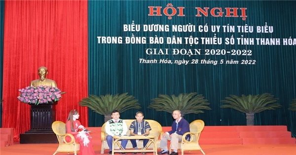 Thanh Hóa: Tiếp tục phát huy vai trò Người có uy tín để thực hiện hiệu quả chương trình MTQG ...